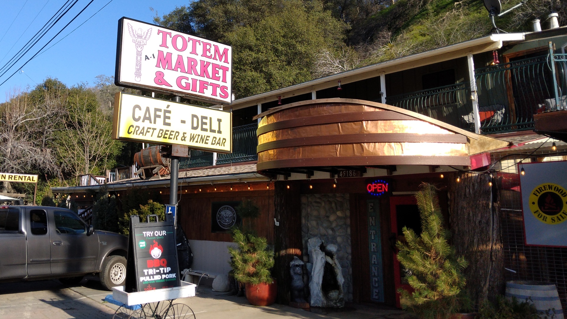 Store Information & Map - Totem Market